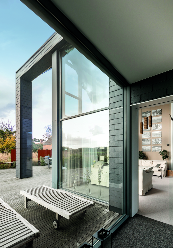 Dom zjednoczony z otoczeniem w 's-Heer Hendrikskinderen - Cedral